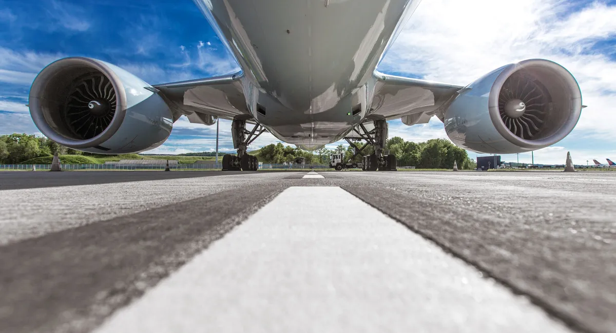 Aircraft Engine Logistics—global transport and compliance