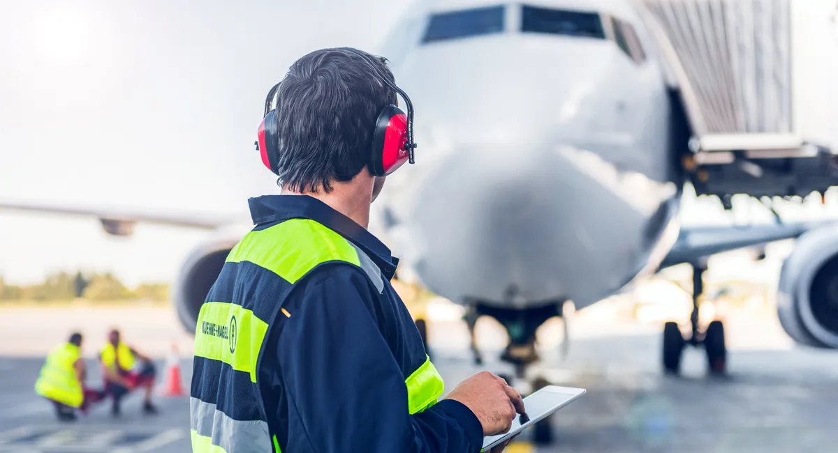 AOG Logistics Support—fast aircraft recovery solutions